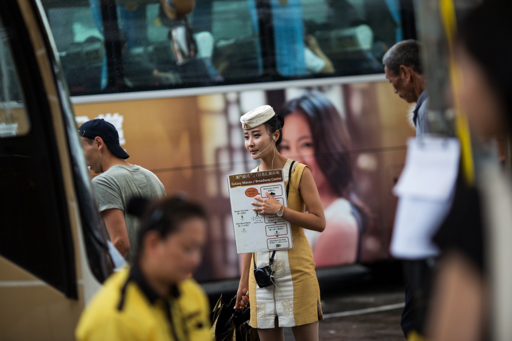 About 400 shuttle bus drivers tested for Covid-19